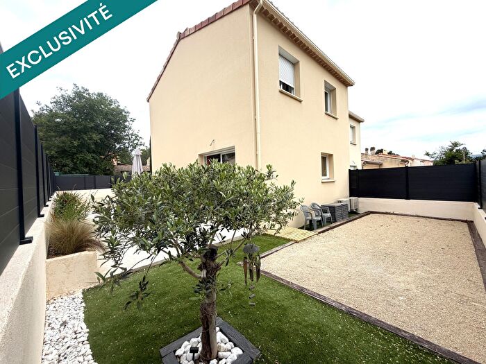 Maison 4 pièces à La Roque-dAnthéron, à vendre