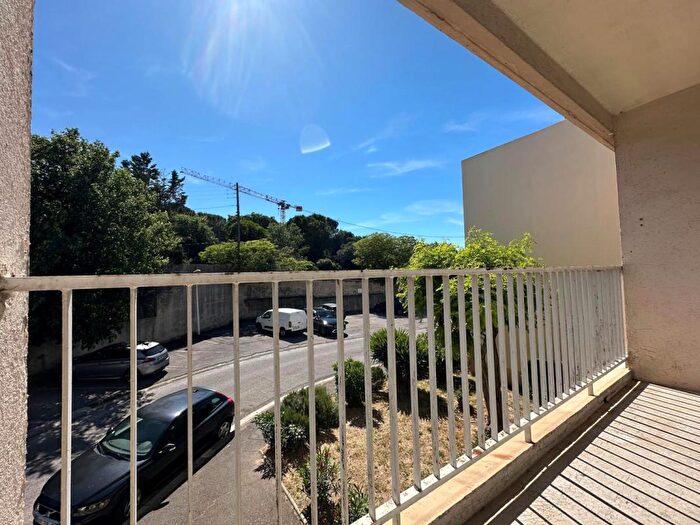 Appartement à vendre - Marseille e , Les Olives - 3 pièces - 2 chambres