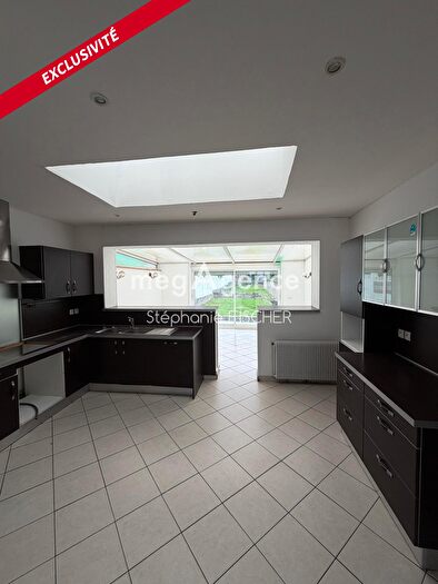 Boulogne-sur-Mer, Langevin, Charles de Gaulle : Maison 6 pièces à vendre