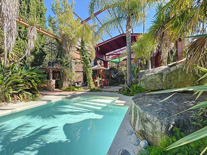 Maison à vendre - Thuir - 10 pièces - 7 chambres