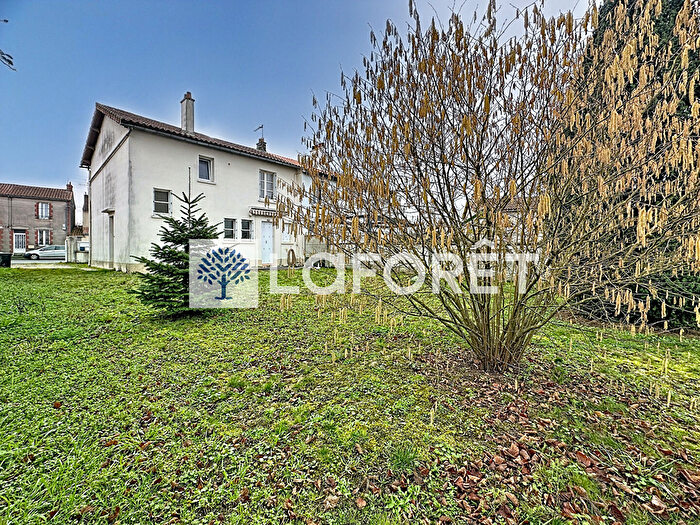 Maison à vendre - Bressuire, Bel-air - 4 pièces - 3 chambres