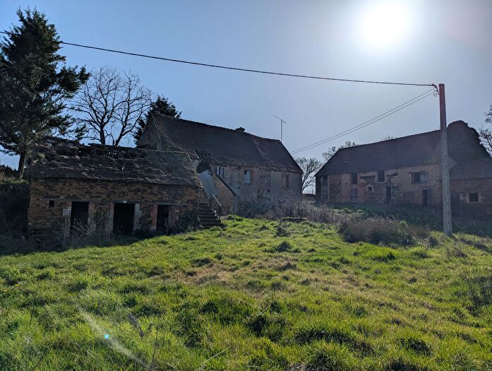 Maison à vendre - Chaillac - 6 pièces - 2 chambres