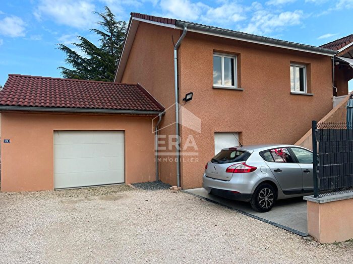 Les Abrets : Appartement 4 pièces à vendre