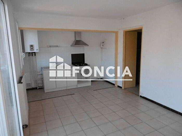 Esplanade, Nîmes : Appartement 2 pièces à louer