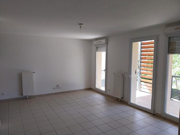 Appartement 3 pièces à louer à Sathonay-Camp