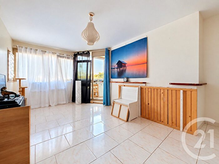 Champs-sur-Marne, Le Nesles : Appartement 4 pièces à vendre