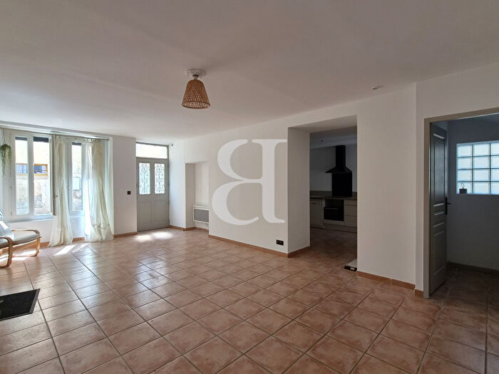 Sainte-Cécile-les-Vignes : Maison 4 pièces à vendre
