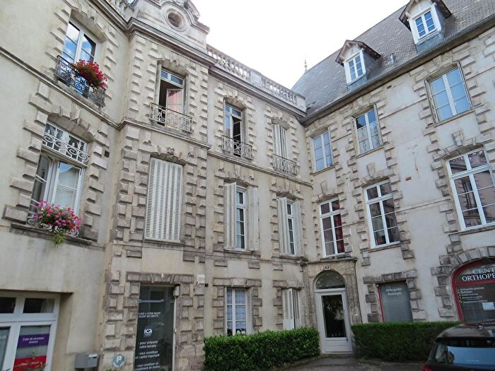 Appartement 1 pièce à Auxerre, Centre-ville, à louer