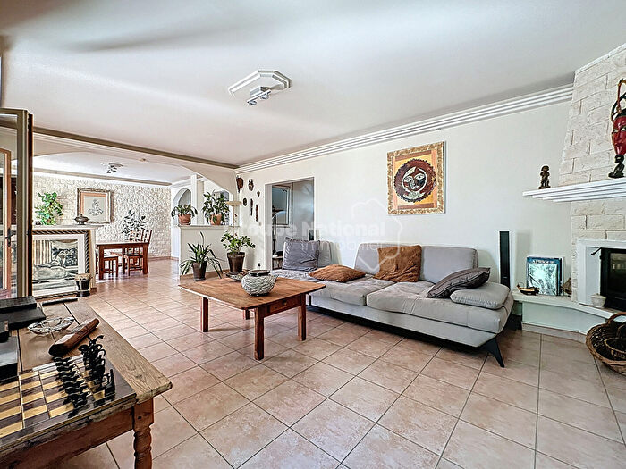 Maison à vendre - Peymeinade - 4 pièces - 3 chambres