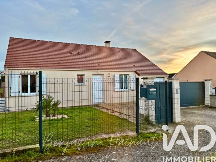 Maison à vendre - Beton-Bazoches - 4 pièces - 3 chambres