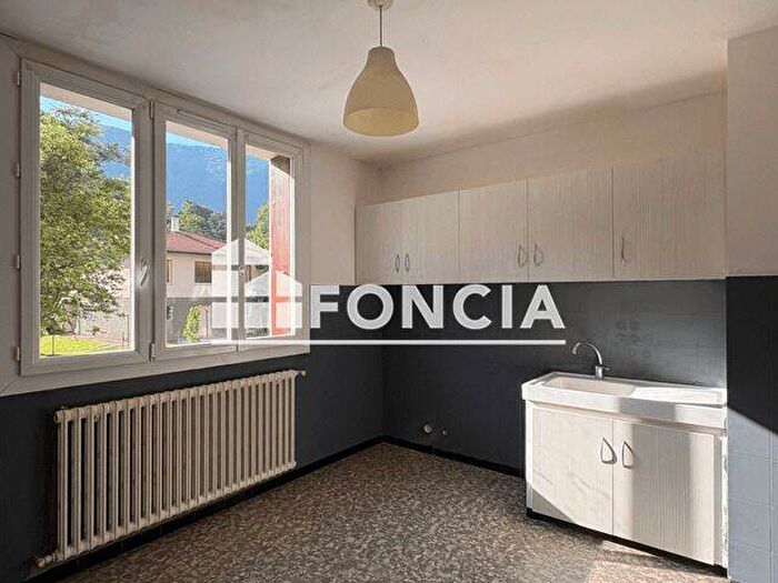 Appartement 4 pièces à louer - Nord, Vizille