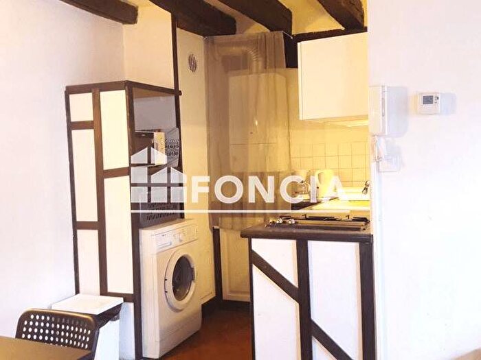 Appartement à louer - Centre Ville, Blois - 1 pièce