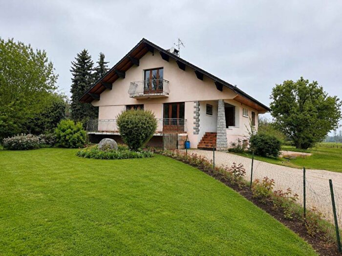 Maison 5 pièces à Sud, Reignier-Ésery, à louer
