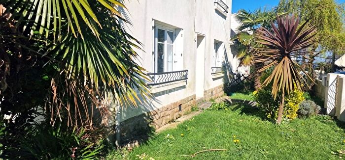Maison à vendre - Douarnenez, Ploaré, Kermarron - 7 pièces - 4 chambres
