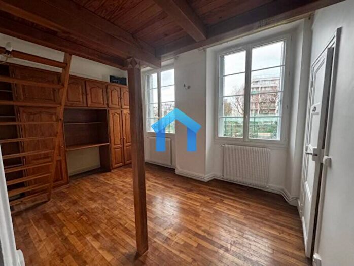 Appartement à louer - Paris ème arrondissement - 1 pièce