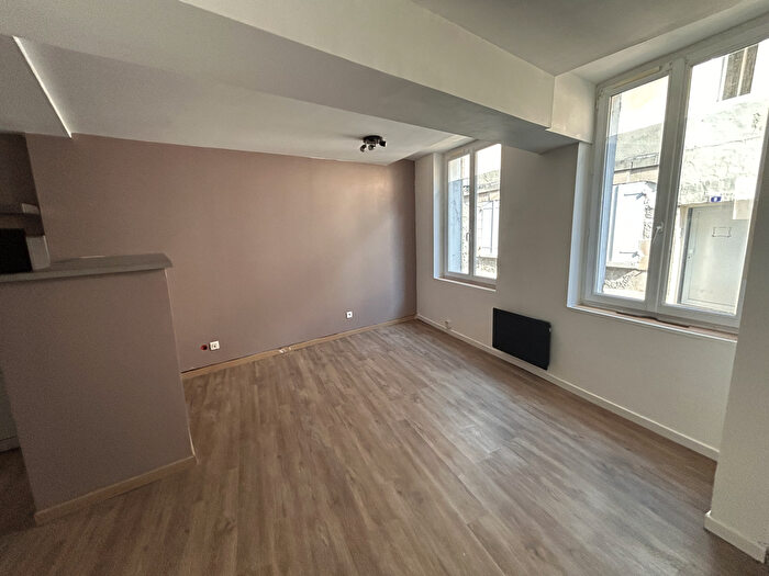 Appartement à vendre - Pont-Sainte-Maxence, Montignette - 1 pièce
