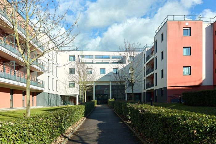 Appartement 1 pièce à Saint-Cyr-l'École, Geldrop, à vendre