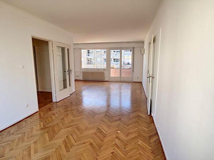 Appartement à louer - Strasbourg, Vauban, Conseil des XV, Caserne Lecourbe - 3 pièces - 2 chambres