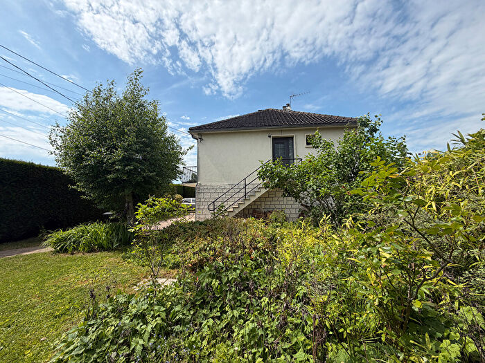 Maison 5 pièces à Le Perray-en-Yvelines, à vendre