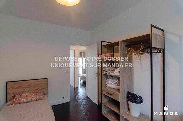 Centre Ville-Basilique, Argenteuil : Appartement 4 pièces à louer