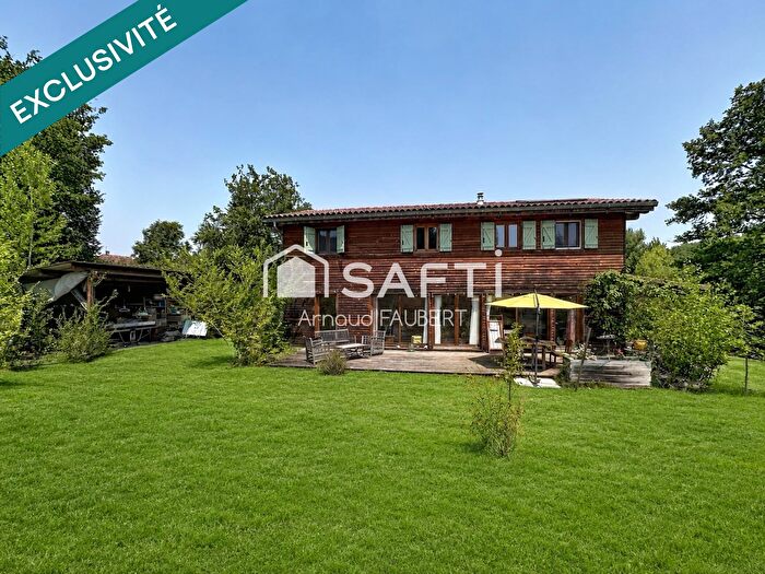 Maison 8 pièces à vendre - Montbrun-Bocage