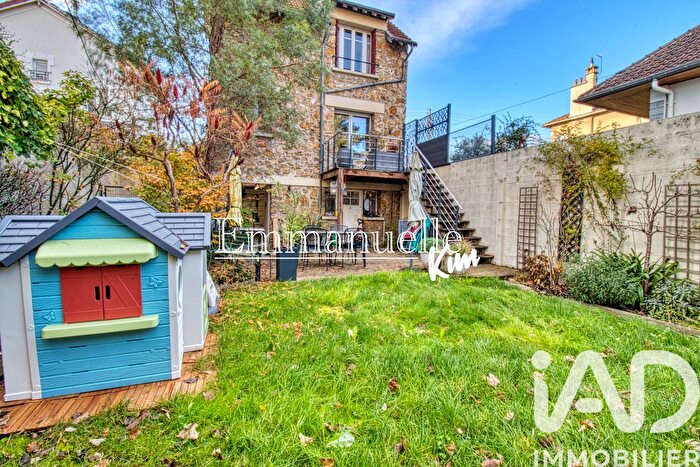 Maison à vendre - Montmorency, Bas Montmorency - 4 pièces - 2 chambres