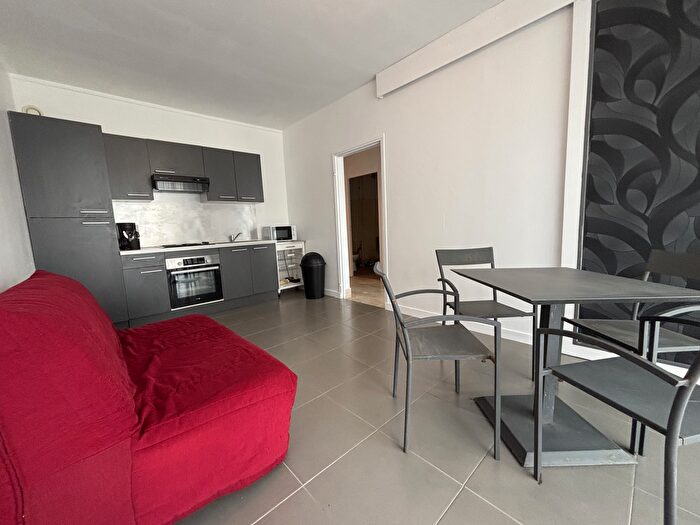 Appartement 2 pièces à Angers, à vendre