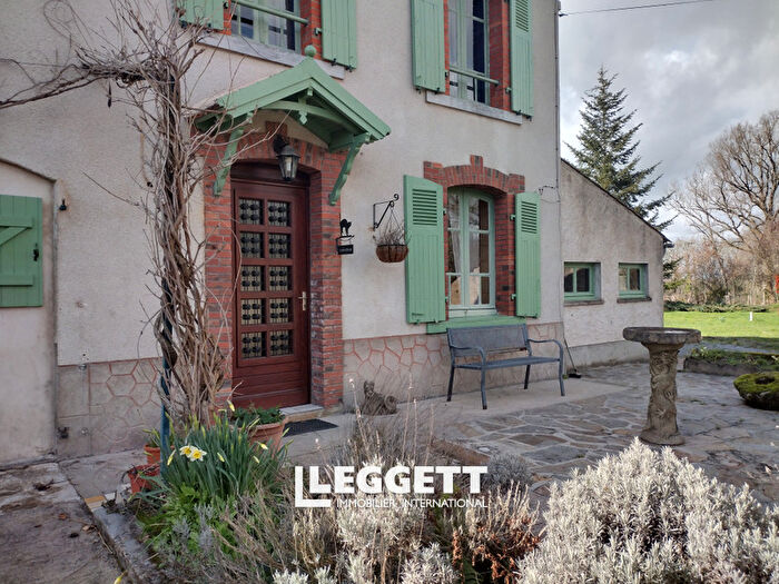 Maison à vendre - Azat-le-Ris - 5 pièces - 3 chambres