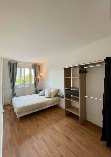 Appartement 1 pièce à louer à Plateau-Grèves-Europe-Gare du Stade-Fossés Jean, Colombes