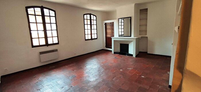 Centre Ville, Aix-en-Provence - Appartement 1 pièce à louer
