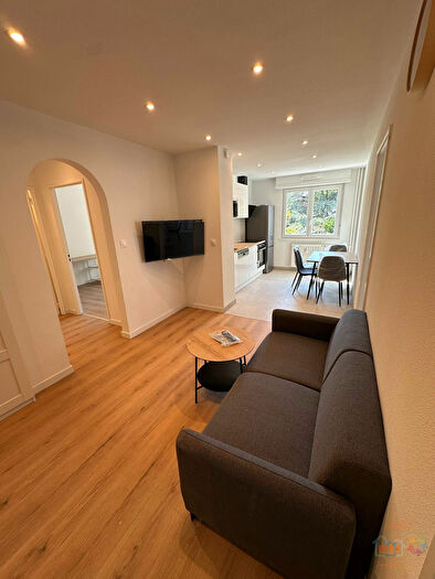 Strasbourg, Neudorf, Saint-Urbain, Landsberg : Appartement 4 pièces à louer