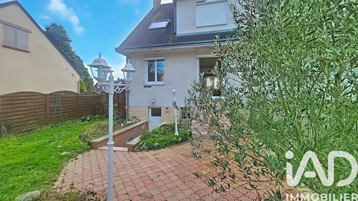 Maison à vendre - Saint-Jean-de-la-Ruelle, Alleville, Les Chaises - 4 pièces - 3 chambres