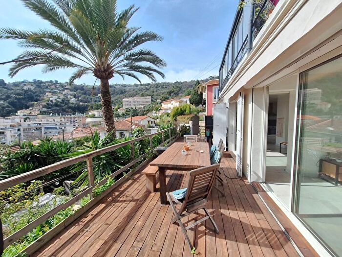 Appartement à louer - Mantega, Nice - 2 pièces - 1 chambre