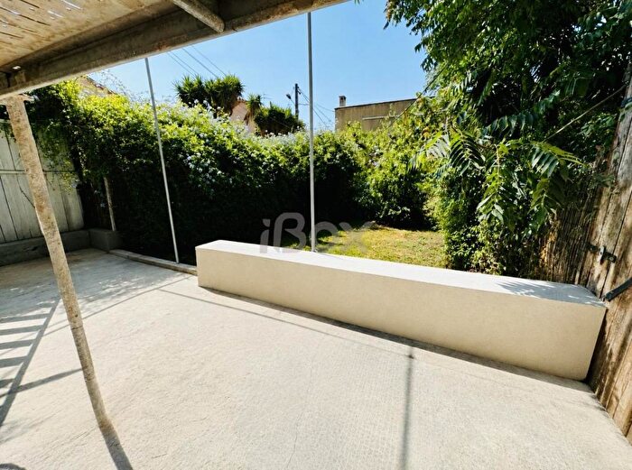 Appartement 2 pièces à Toulon, Sainte-Anne, à louer