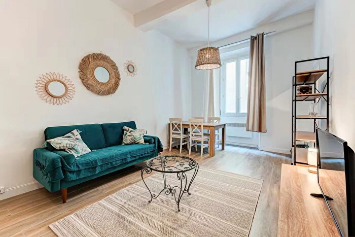 Appartement 3 pièces à vendre à Nice, Vieux Nice