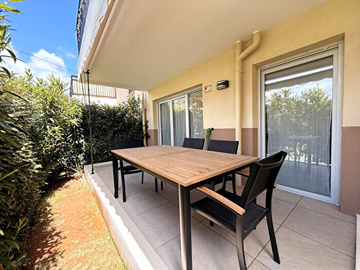 Appartement 3 pièces à Carros, à vendre