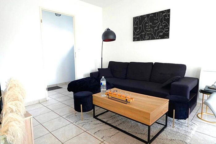 Maison à louer - Renancourt, Amiens - 3 pièces - 2 chambres