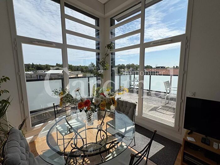 Appartement à vendre - Noisy-le-Roi - 3 pièces - 2 chambres