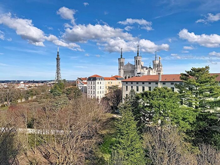 Lyon 5ème, Saint-Just, Saint-Irénée, Fourvière : Appartement 6 pièces à vendre