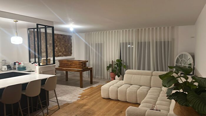 Maison 6 pièces à vendre - Neuilly-Plaisance, Bel Air, Clémenceau, Carnot
