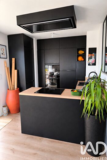 Noyal-sur-Vilaine : Appartement 4 pièces à vendre