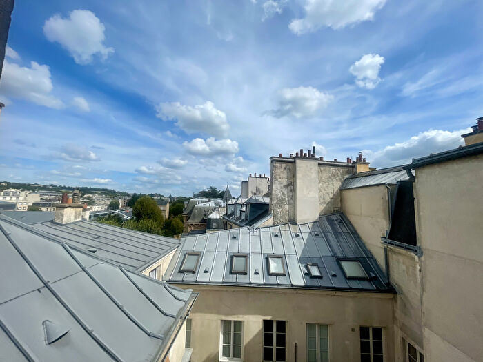 Appartement 1 pièce à Versailles, Notre Dame, à louer