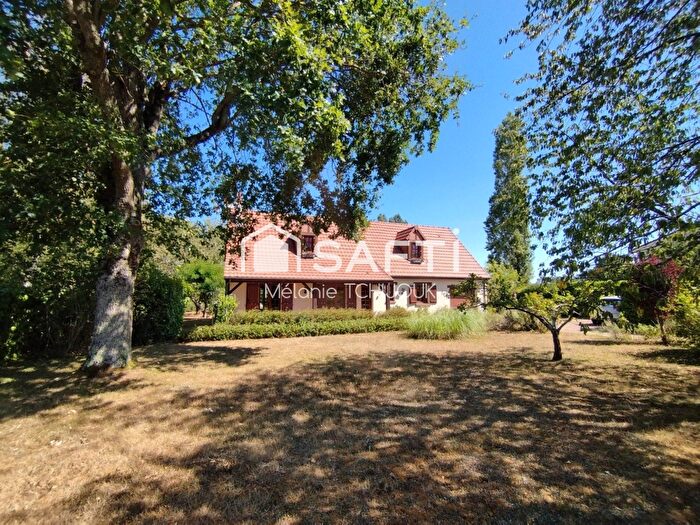 Maison 7 pièces à Châtillon-Coligny, à vendre