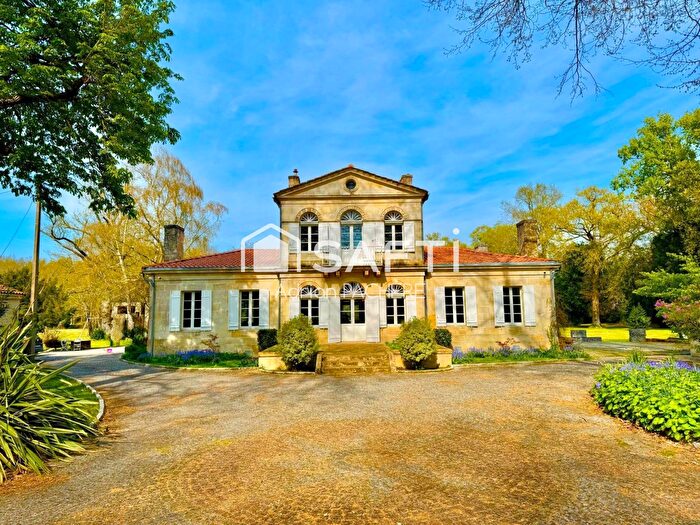 Maison à vendre - Saint-Vivien-de-Médoc - 7 pièces - 4 chambres