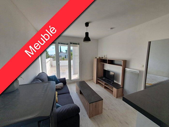 Appartement à louer - Alouette, Nîmes - 2 pièces - 1 chambre