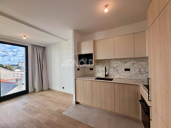 Appartement à louer - Nantes, Hauts-Pavés, Saint-Pasquier, Saint-Félix, Université - 3 pièces - 2 chambres