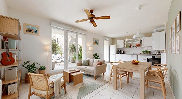 Appartement à vendre - Villeurbanne, Léon Blum, Bon Coin - 4 pièces - 3 chambres