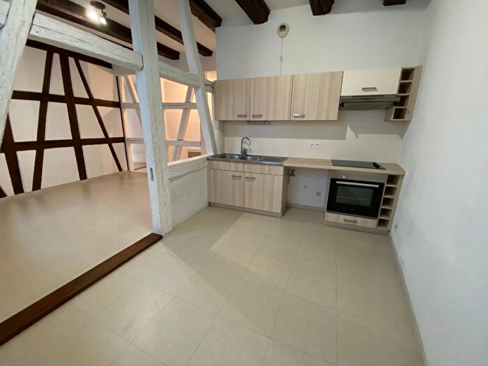 Appartement à louer - Ribeauvillé - 2 pièces - 1 chambre