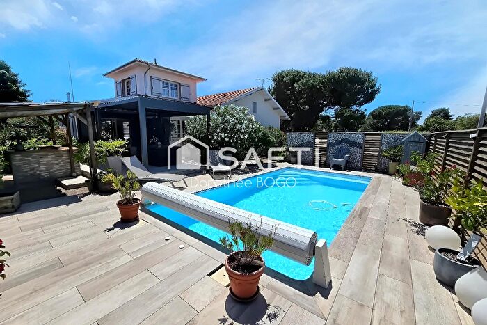 Maison à vendre - Audenge - 6 pièces - 4 chambres