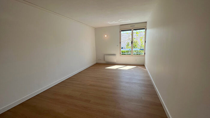 Bordeaux, Sainte-Croix - Appartement 1 pièce à louer